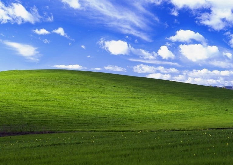 The Windows XP 'Hill' is not on fire