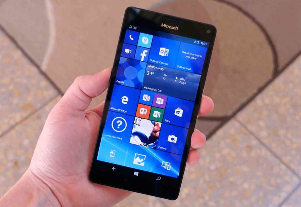 Surface Phone: Microsoft is making Windows 10 modular for new phone