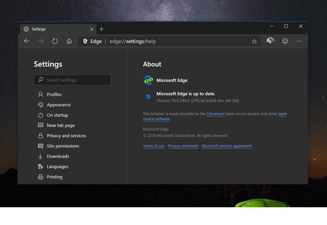 You can run both Microsoft Edge simultaneously on Windows 10