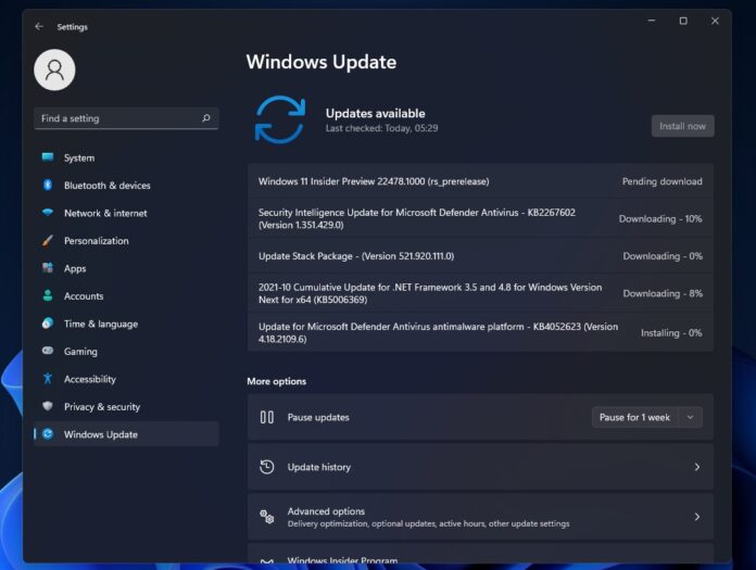 Windows 11 Build 22478 is rolling out with redesigned emoji