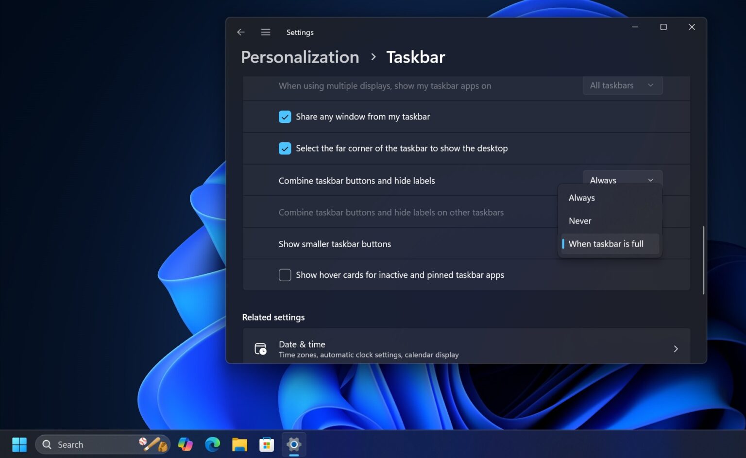 Windows 11 is finally getting Windows 10-like small taskbar icons