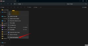 Windows 11 24H2 just made File Explorer tabs smarter and better